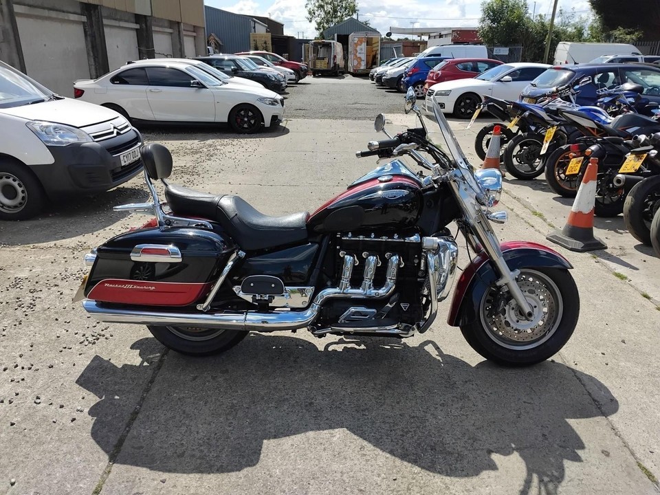 2009 09 TRIUMPH ROCKET 111 3 TOURING 23 BLACK RED CLEAN EXTRAS | eBay UK