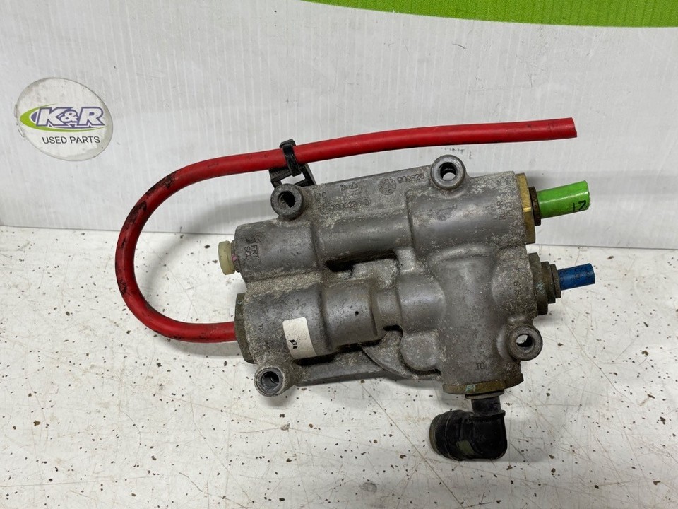 Bendix 5016832 Tractor Protection Valve T-5000280-0 | eBay