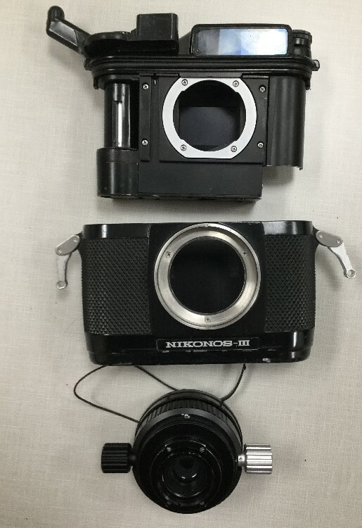 nikonos iii underwater camera with 35 mm , 15mm w/ viewfinder and close ...