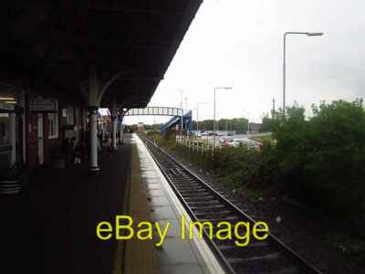 Photo 6x4 Leuchars Station Guardbridge There is an island platform here ...
