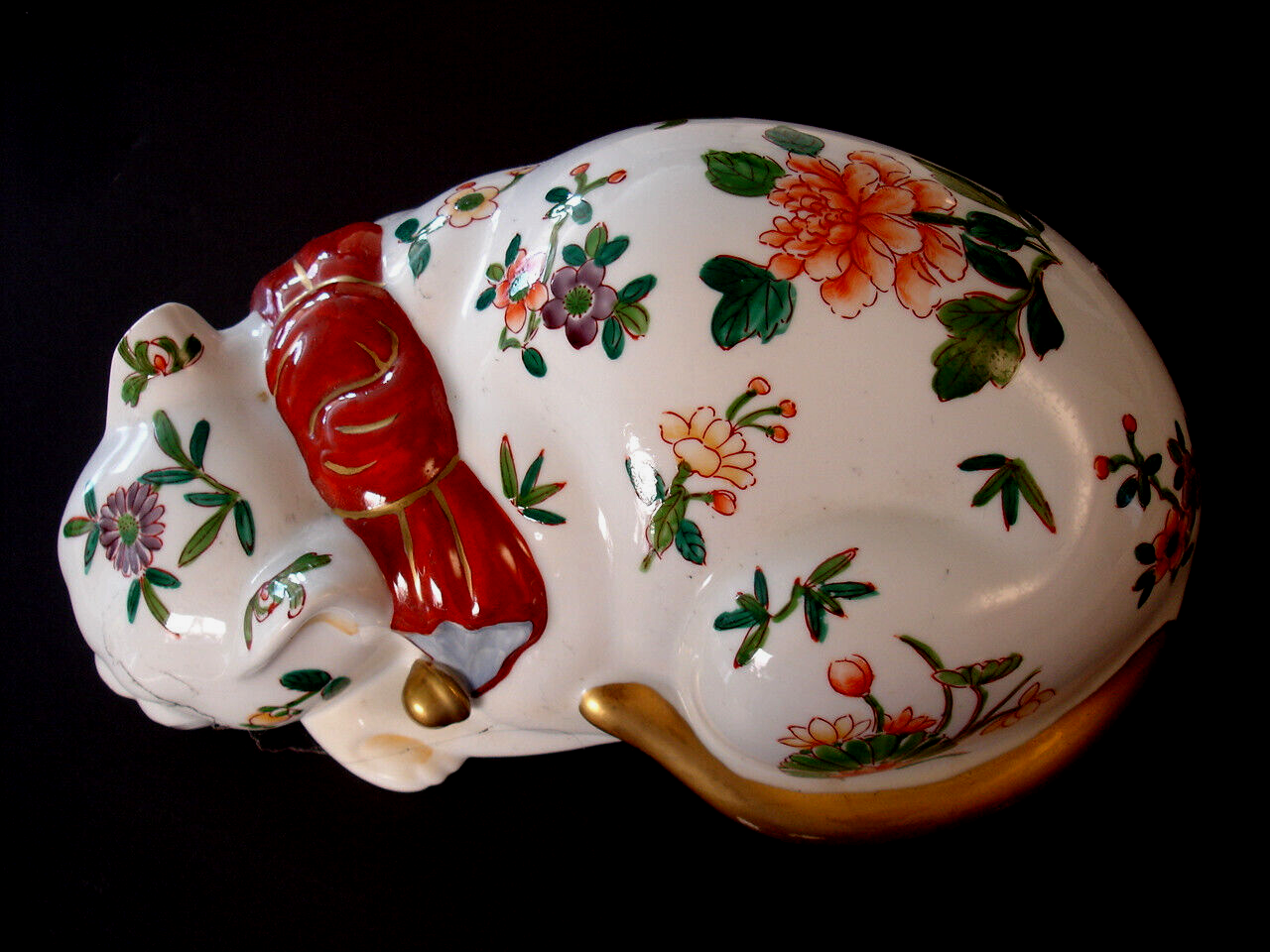 13" L JAPANESE SHOWA PERIOD IMARI MANEKI NEKO SLEEPING CAT | eBay UK