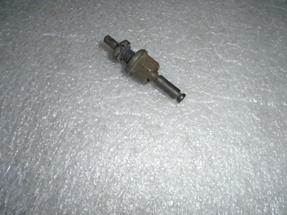 MOPAR THROTTLE CABLE PIN & KICK DOWN LINKAGE ATTACHING STUD & NUT 60s ...