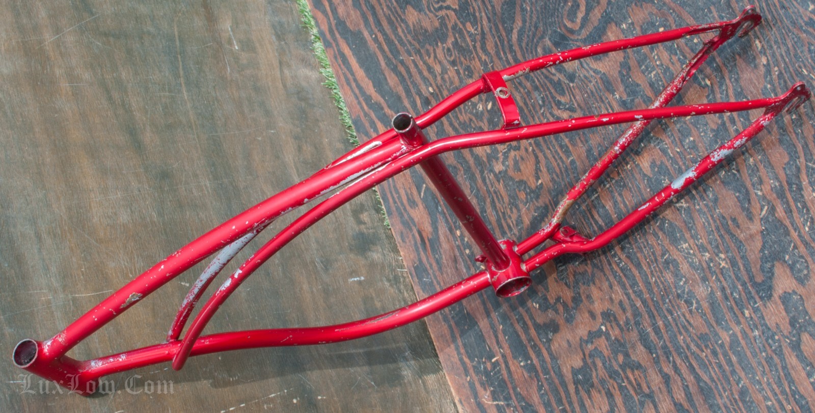 Vintage Red Schwinn Cruiser Bike FRAME Middleweight Typhoon 26" Wheel ...