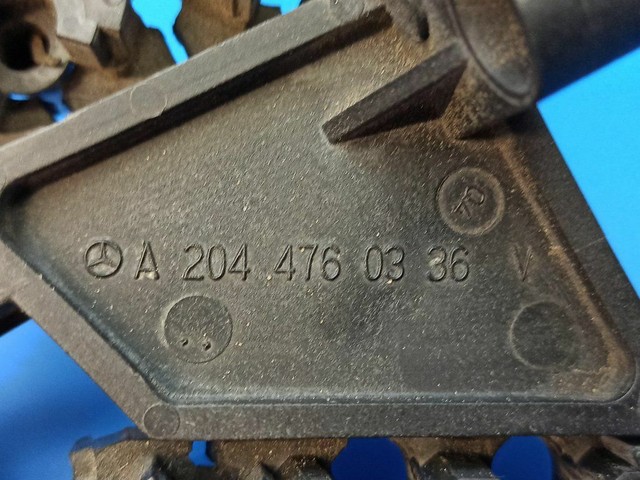 Mercedes-Benz E C207 Set Other engine bay part A2045463143 A2045463043 ...