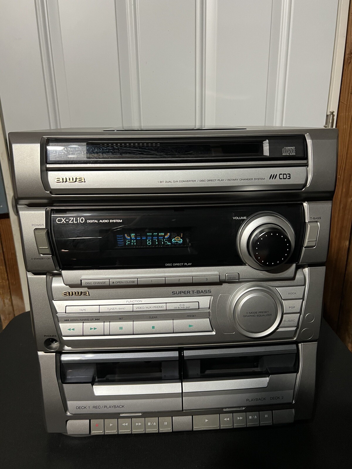 Vintage 1999 Aiwa CX-ZL10 Audio System CD3 Radio System Only, POWERS ON ...