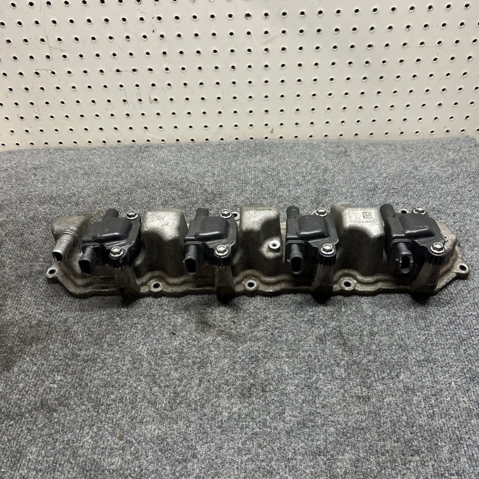 2014-2025 GenV LT L83 L84 5.3L 6.2L L86 L87 Valve Cover RH PASSENGER ...