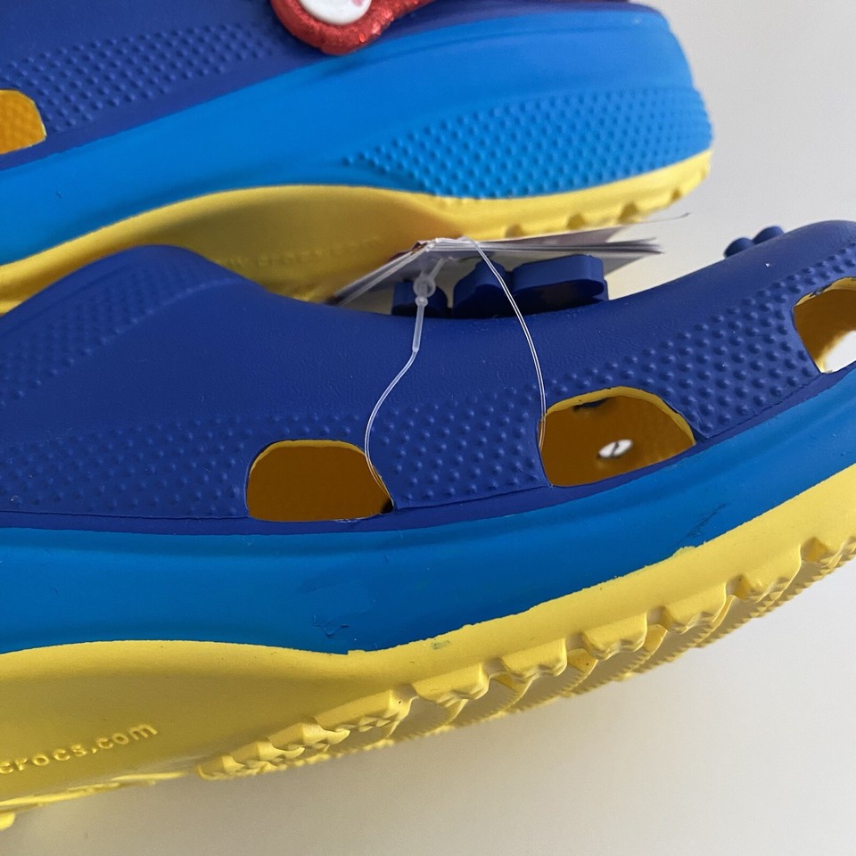 Crocs Disney Snow White Classic Clogs Sunshine Women’s 12 Men’s 10 NEW ...