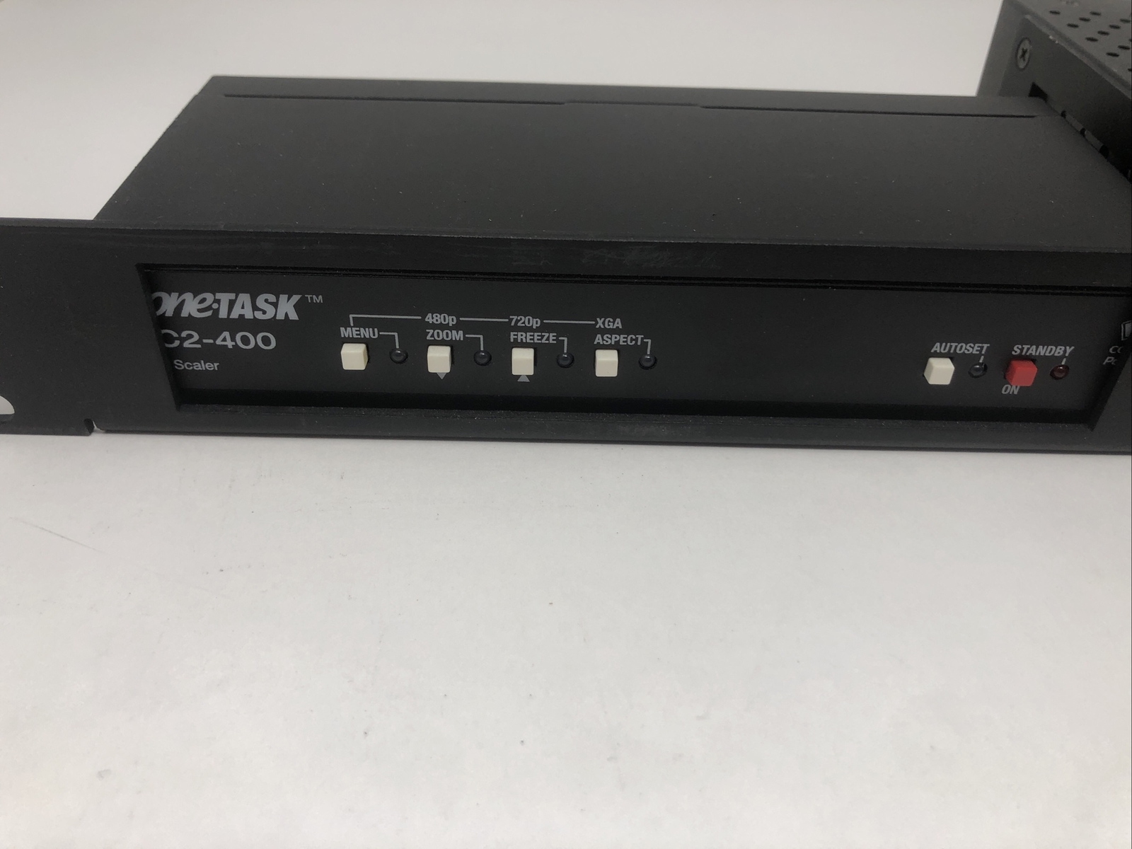 Contemporary Research QMOD-HD HDTV Modulator & OneTask 1T-C2-400 Scaler ...