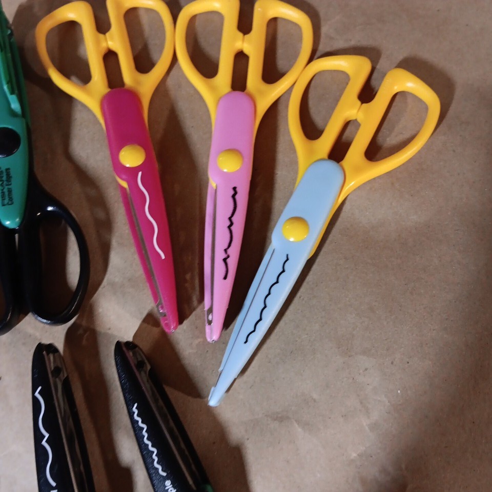 Lot of 11 Fiskars Paper Edgers/Corner Scissors Paper Crafting and ...