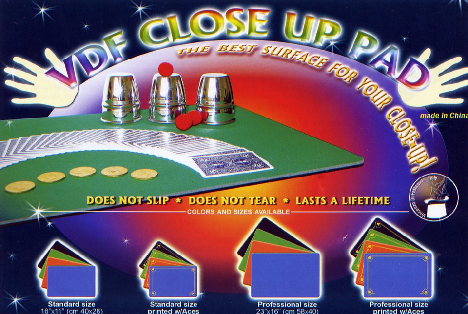 VDF Magicians Close Up Pad / Mat / Green with Aces - Magic - Standard ...