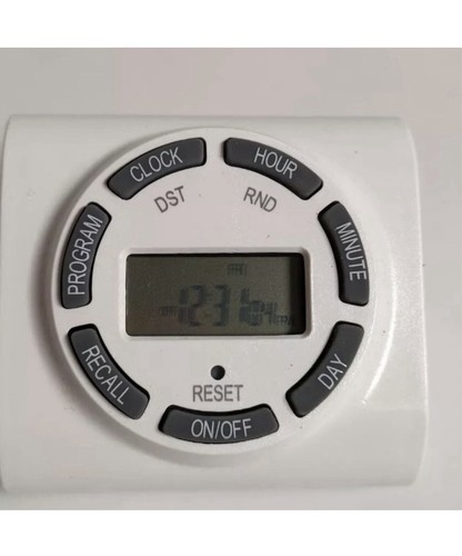 Defiant Indoor 7-day Programmable Digital Polarized Timer 15 Amp White ...