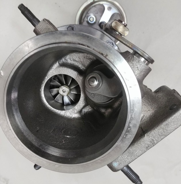 FIAT 500 Abarth OEM Turbo Garrett Gt1446 Glszm Dodge Dart 1.4l ...