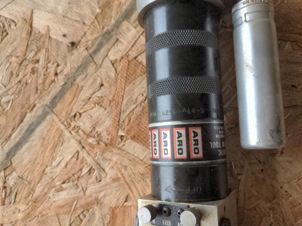 ARO 8255-A14-3 1450 RPM 3" STROKE PAR-A-MATIC VALVE-IN HEAD SELF ...