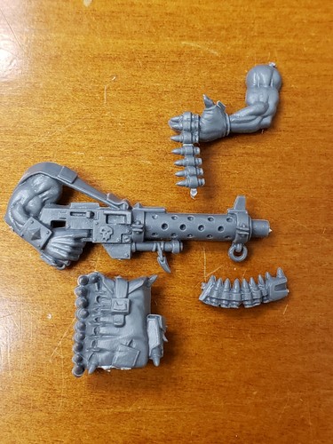 Warhammer 40k Ork Bits Boyz Big Shoota w/Ammo & Backpack | eBay