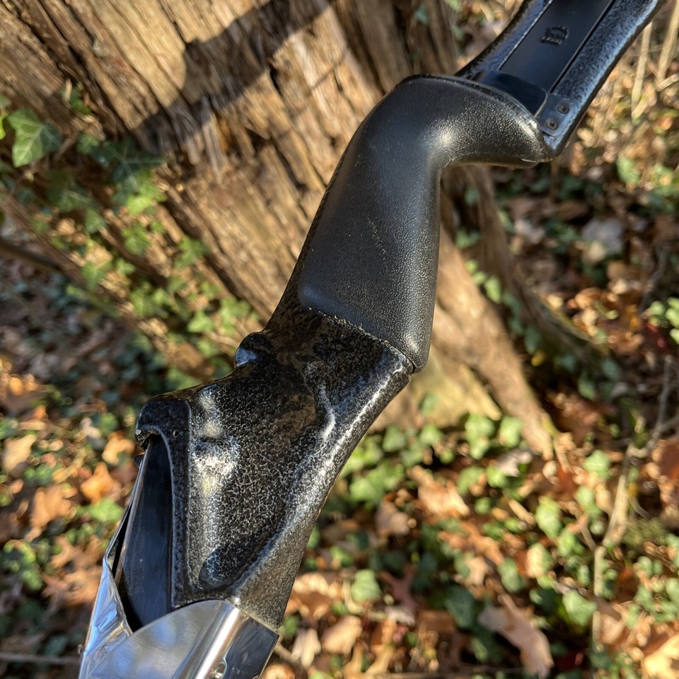 Vintage Bear Archery Takedown Bow Arctic Ice A Riser | eBay