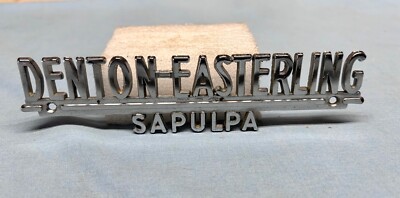 VINTAGE ORIGINAL DENTON-EASTERLING METAL CAR DEALER NAMEPLATE EMBLEM ...