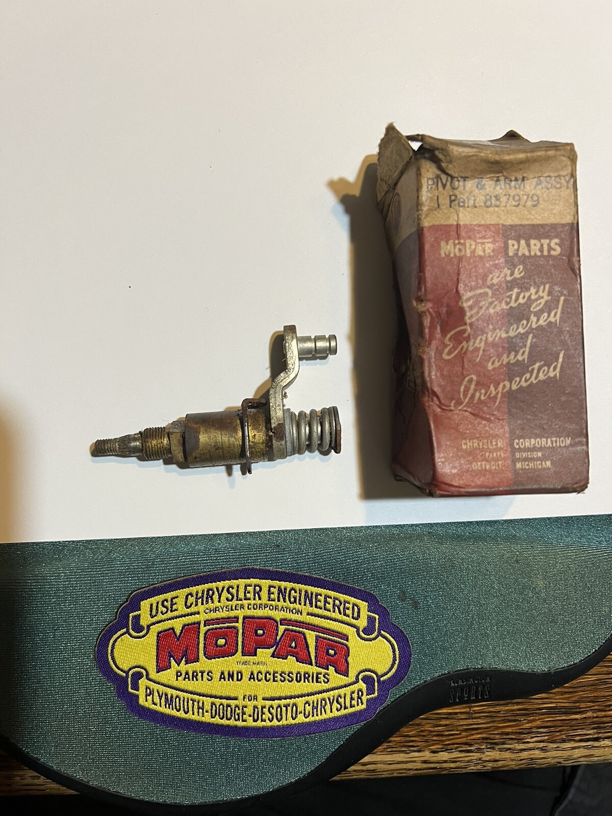 1939 Chrysler DeSoto Dodge Windshield Wiper Pivot Arm Assembly 837979 ...