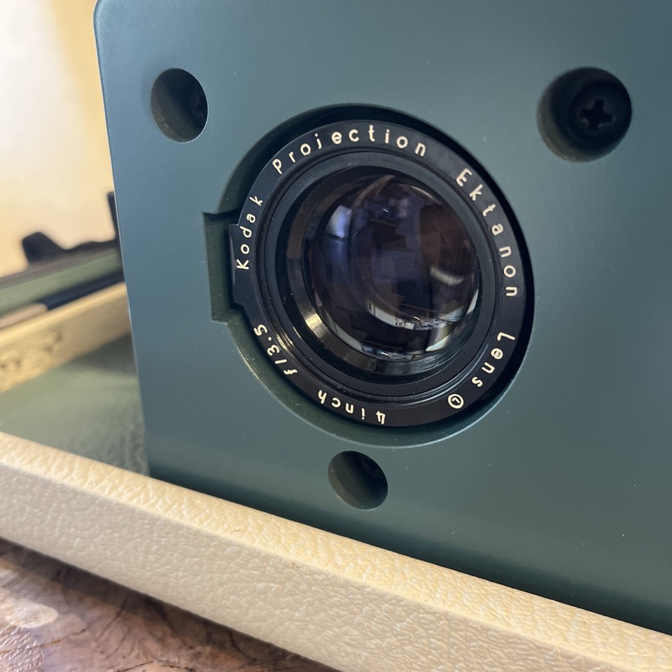 Movie Projector Kodak Brownie 500 Brown Corded Electric 8mm f/3.5 Lens ...