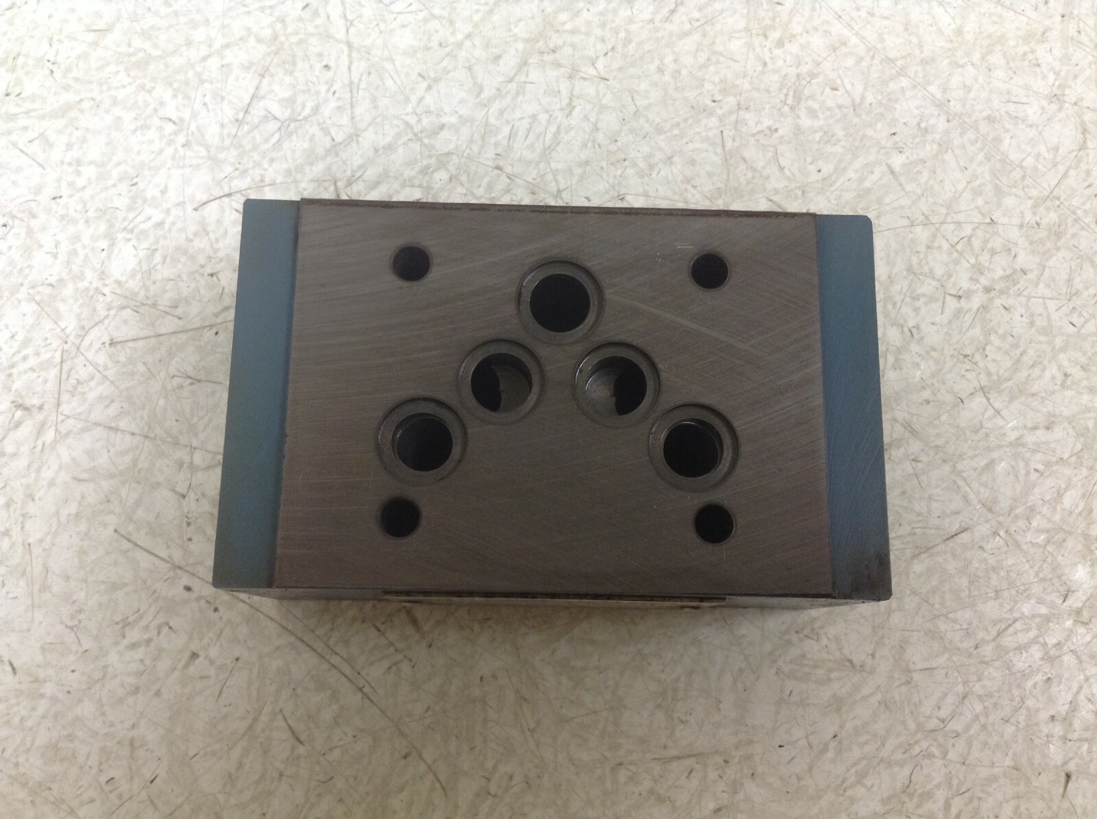 Bosch 0 811 020 025 Manifold Check Valve Block 0811020025 (TSC) | eBay