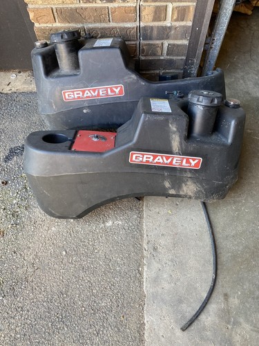 Gravely Pro Turn 152 991116 LH And Right Hand Fuel Tank 04340700 | eBay