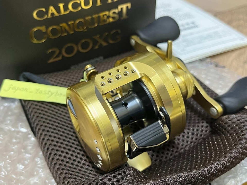 SHIMANO Bait Reel 22 CALCUTTA CONQUEST 200XG Right Handle Made in Japan ...