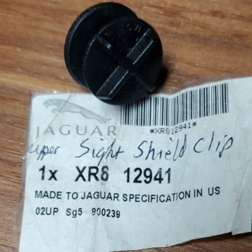 Jaguar Upper Sight Shield Clip Part # XR812941 New OEM | eBay