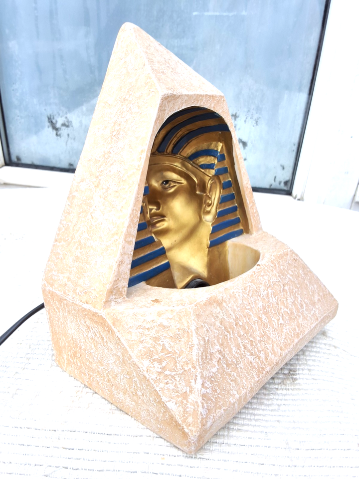 VINTAGE 3D PHARAOH PYRAMID TABLE LAMP LIGHT | eBay