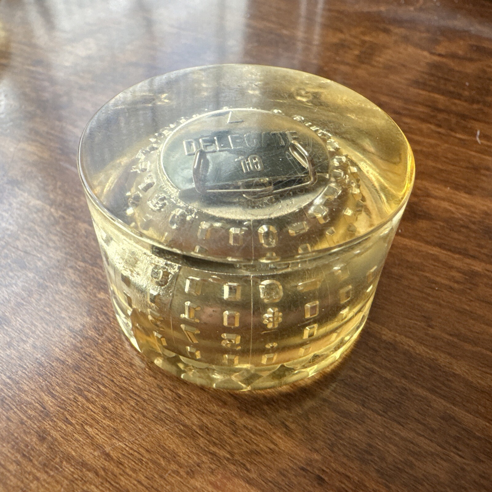 IBM Lucite Cube Paperweight IBM SELECTRIC TYPEWRITER “Golf” Ball ...