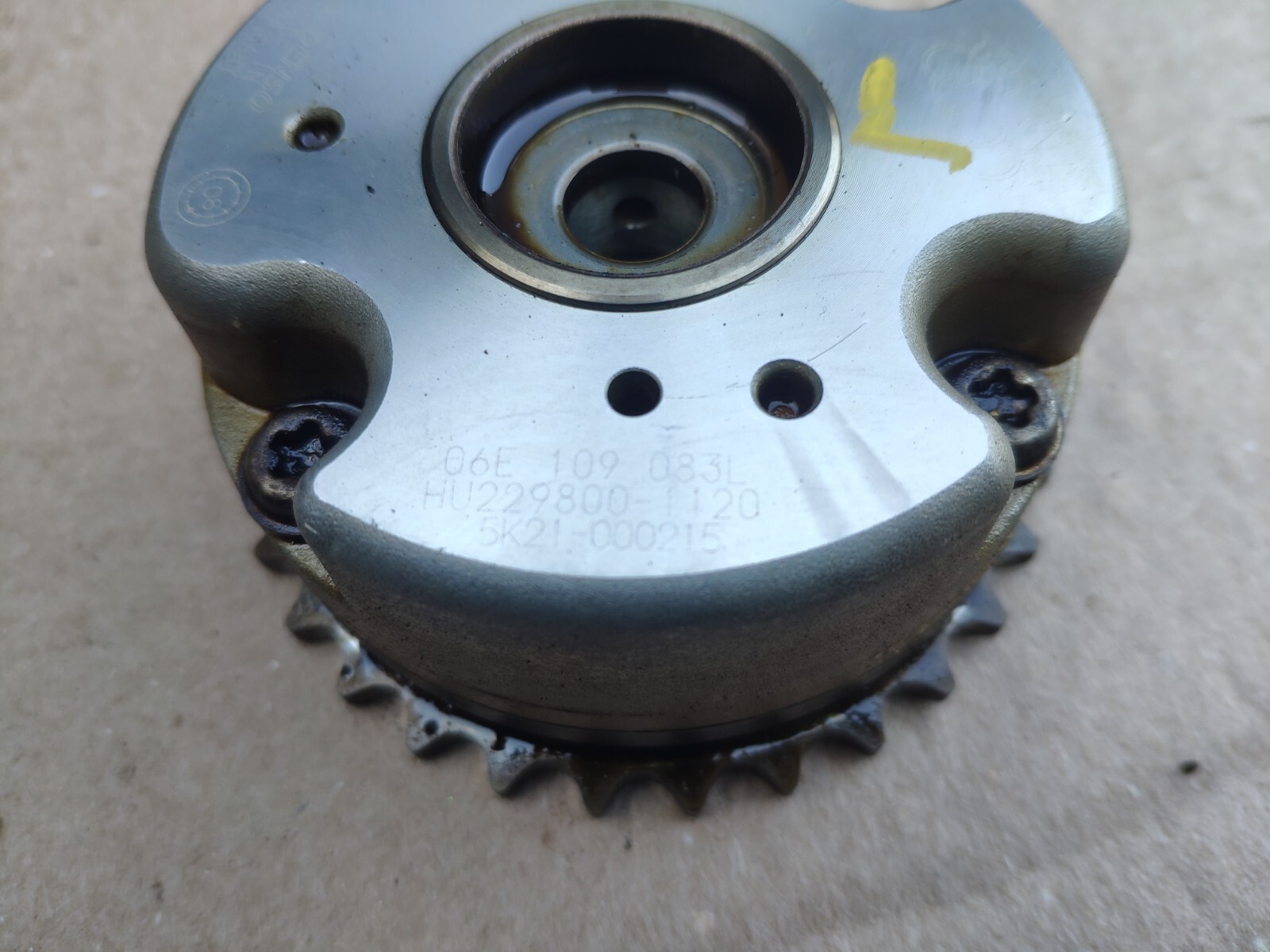 2008 AUDI Q7 4.2 Inlet Camshaft Adjuster Unit Left Side 06E109083L ...