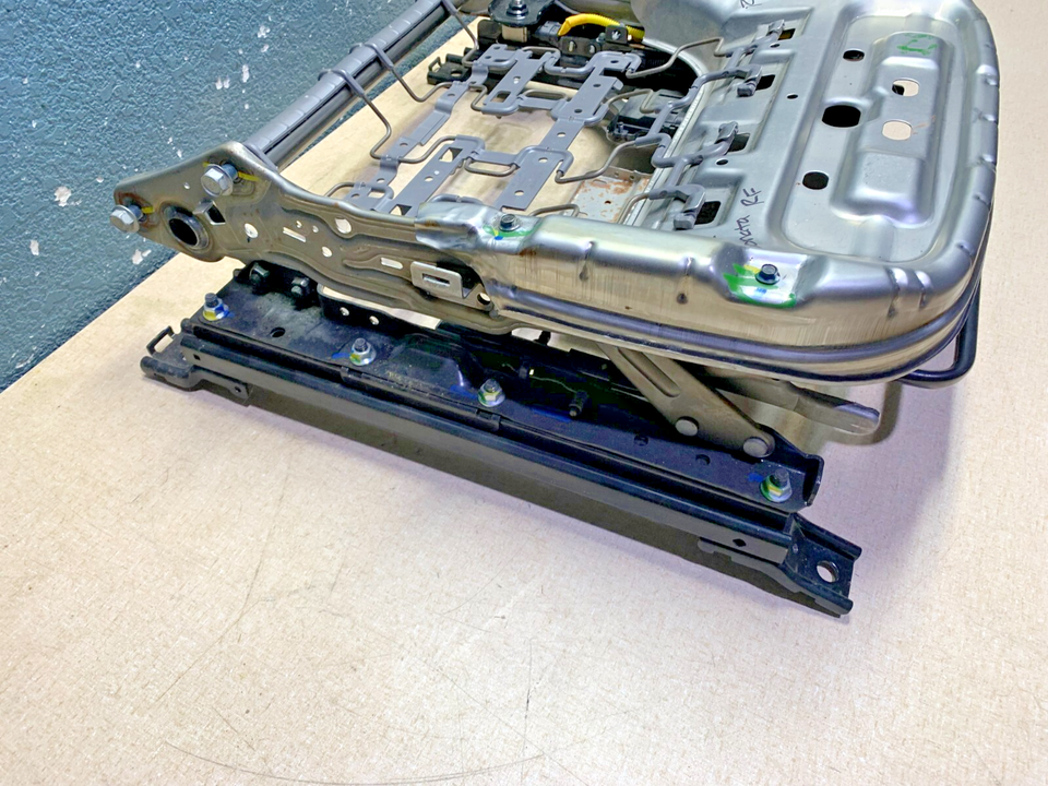 11 12 13 14 HYUNDAI SONATA RIGHT FRONT SEAT BOTTOM PAN & TRACK ASSEMBY ...