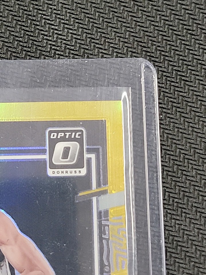 2023-24 Optic Gold Victor Wembanyama /10 - Gold Rookie Rated Rookie ...