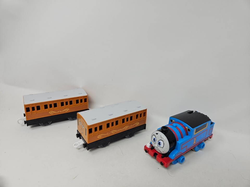 Thomas & Friends Trackmaster Plarail AEG Thomas Annie Clarabel Tank ...