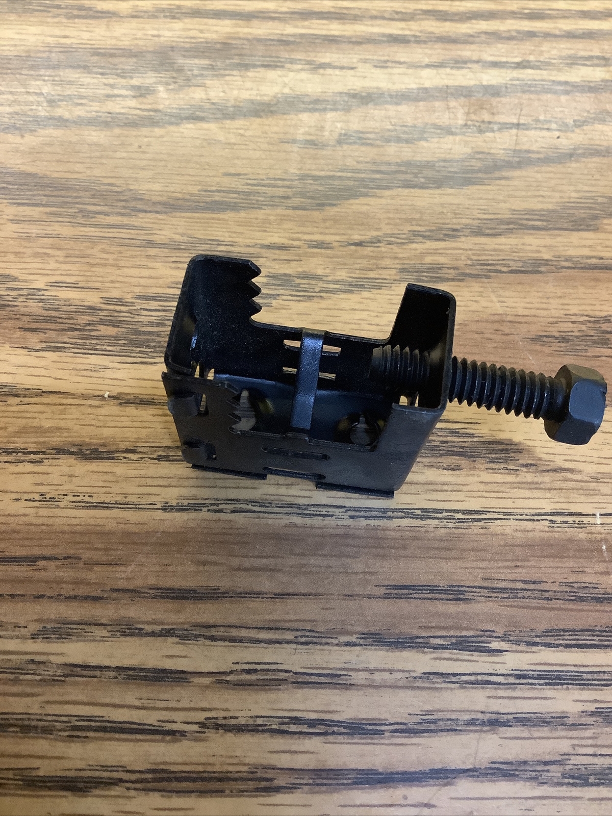 BOX OF 60 Erico CADDY BC Beam Clamp thru 1/2” flange | eBay