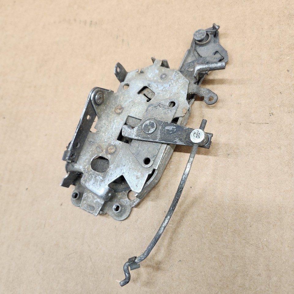 78-82 C3 Corvette LEFT Door Latch Assembly Lock Mechanism Drivers ...