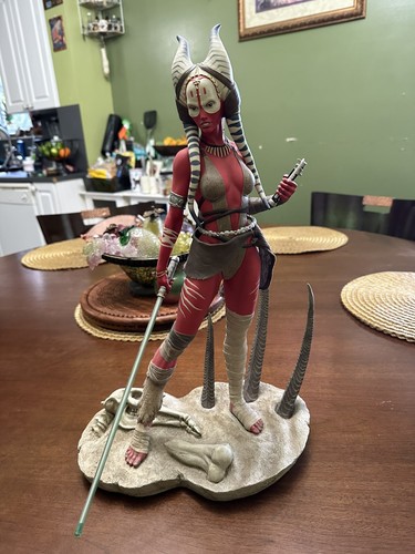 Sideshow Collectibles Star Wars Shaak Ti Premium Format Ex. -487/1000 ...