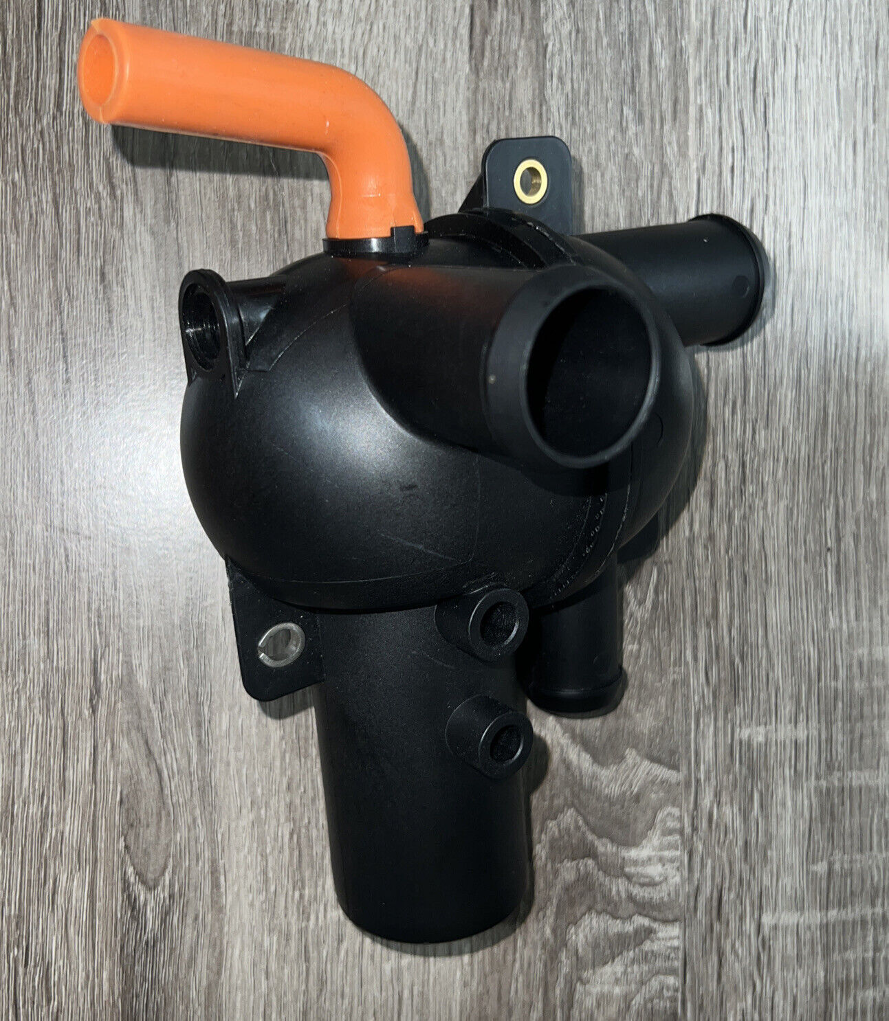 Manual Drain Water Distribution Housing 863444T1 for Mercury Mercruiser ...