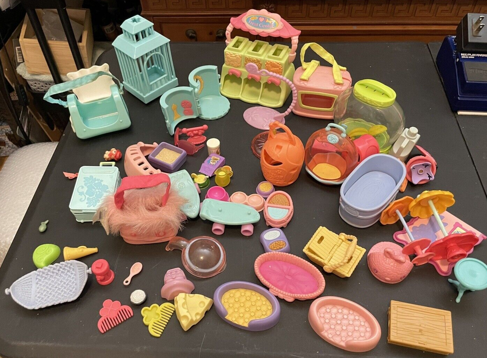 Lot of Littlest Pet Shop LPS TOYS Over 101 Animals & some accessories ...