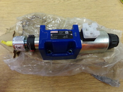 NEW Rexroth R901258093 Directional Control Valve 42009 630022 24VDC ...