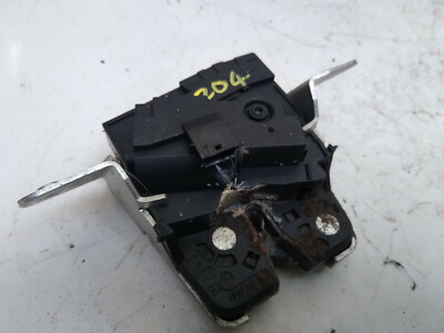 MERCEDES W204 TAILGATE LOCK 2047400435 (fcd1) | eBay UK