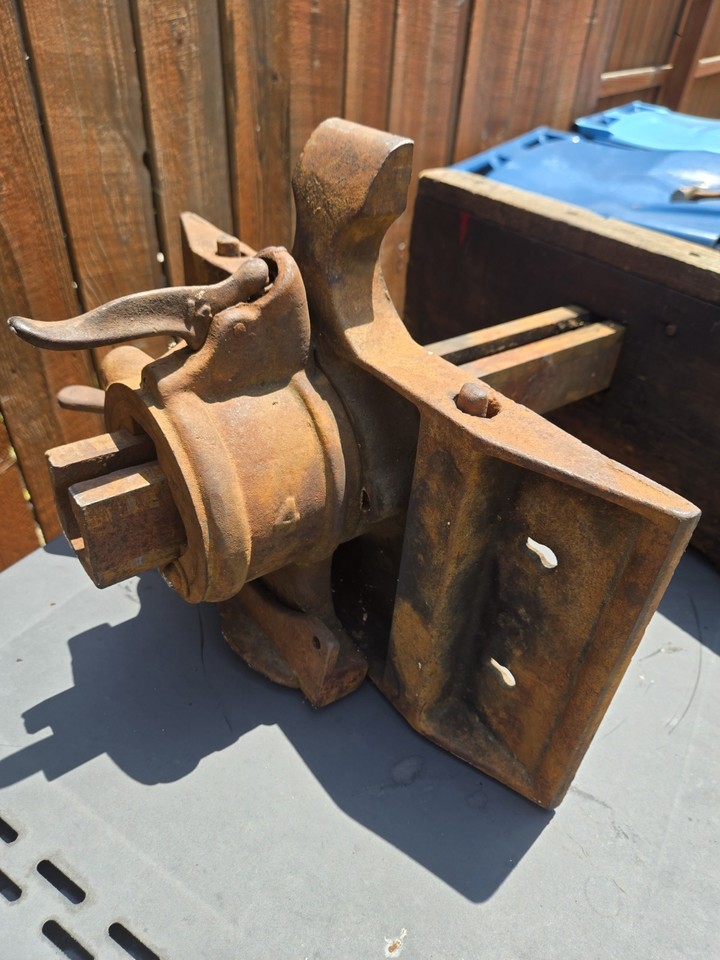 Antique G.M. YOST 1908 Emmerts Turtleback Pattern Maker Vise Jaws | eBay