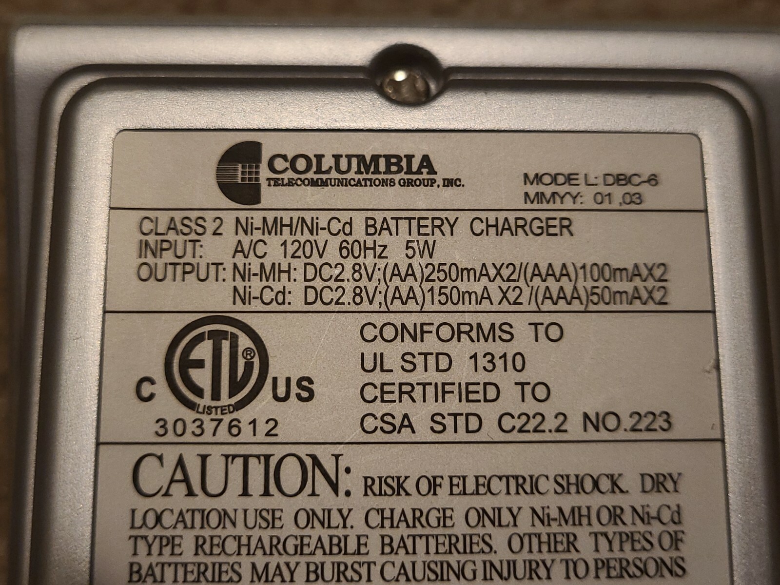 Columbia Model DBC-6 Ni-MH / Ni-CD AA and AAA Battery Charger | eBay