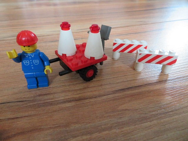 LEGO TOWN: Road Repair Set (6606) online kaufen | eBay