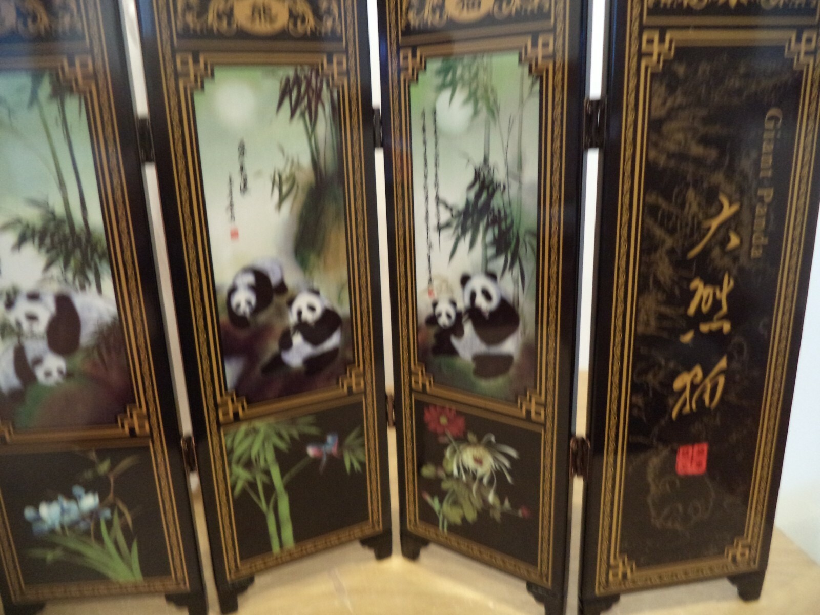 AN IMITATION OF AN ANCIENT SMALL SCREEN GIANT PANDA LACQUER CRAFTS W ...