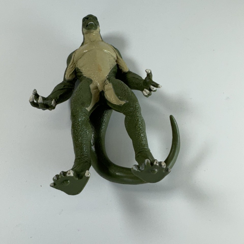 Marvel Swimways Solid Rubber Dive Lizard Amazing Spider-Man 6" Action ...