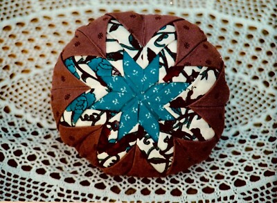 "Folded Star Pincushion" Pattern Kit by Piecemakers | eBay