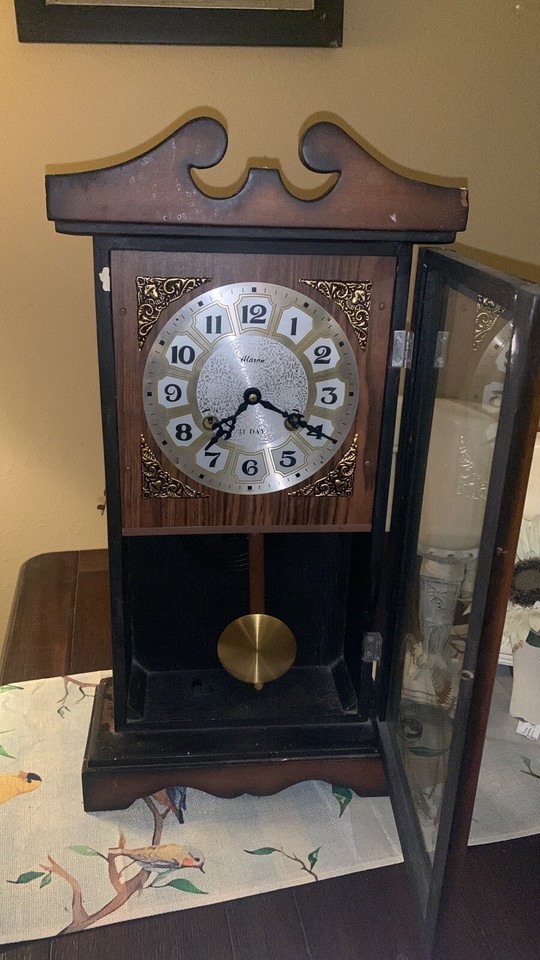 Alaron 31-Day Wall Table Desk Clock Pendulum Yellow Peacocks - Key | eBay