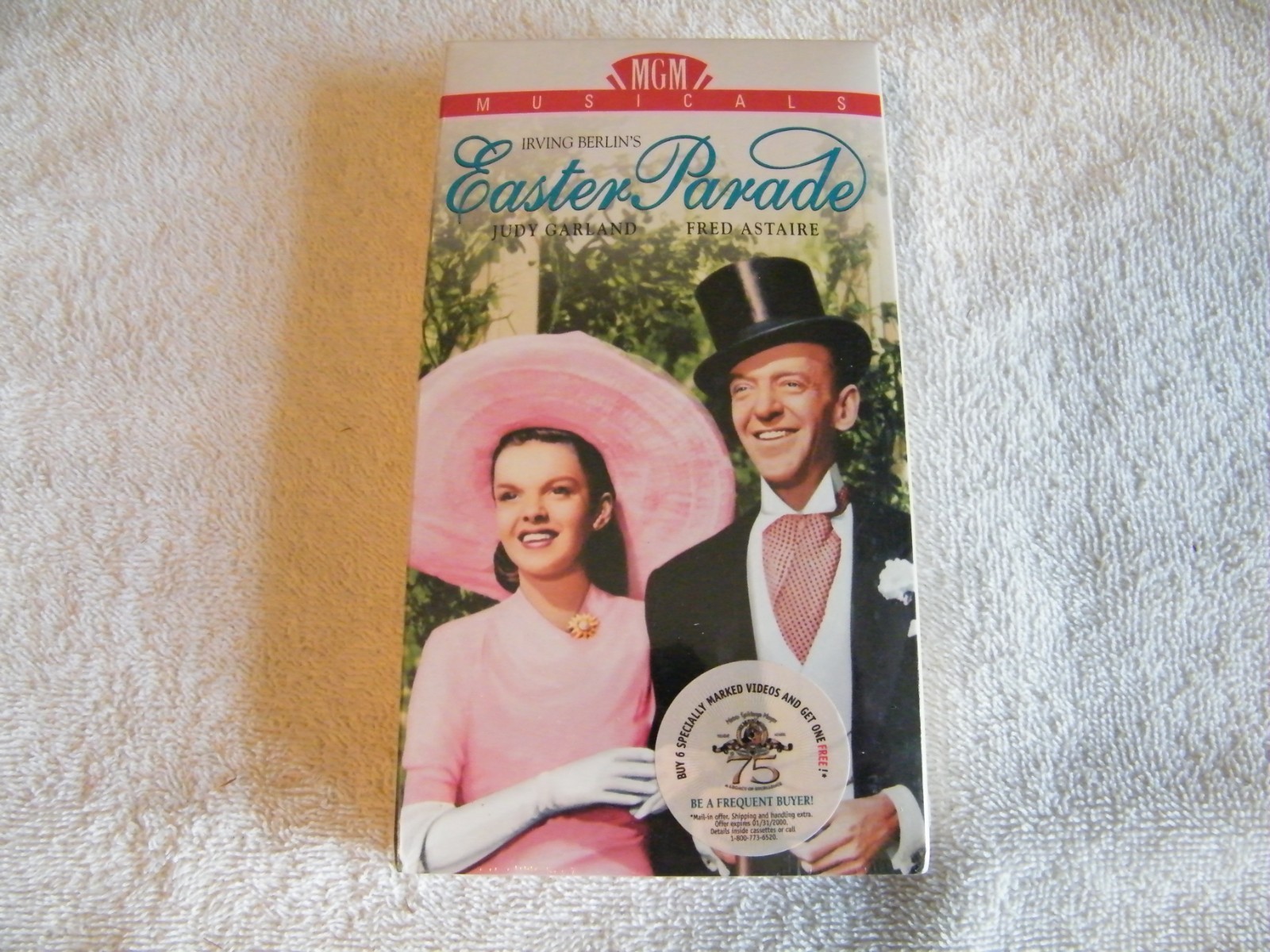 EASTER PARADE - VHS Tape MOVIE Sealed Shrink - 1999 Judy Garland Fred ...