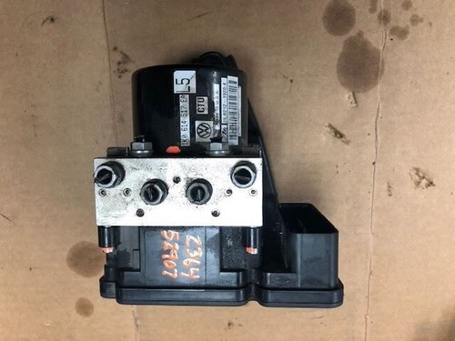 2013-2015 Volkswagen Passat ABS Anti-Lock Brake Pump Control Module ...