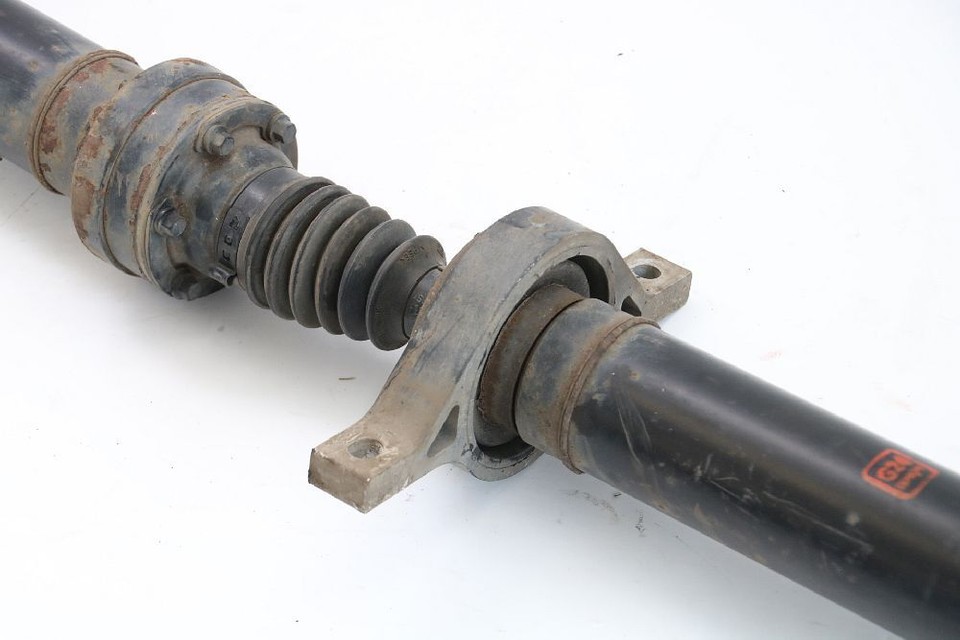 Kardanwelle Kia SORENTO 2 493002P100 2.2 145 KW 197 PS Diesel 12-2010 ...