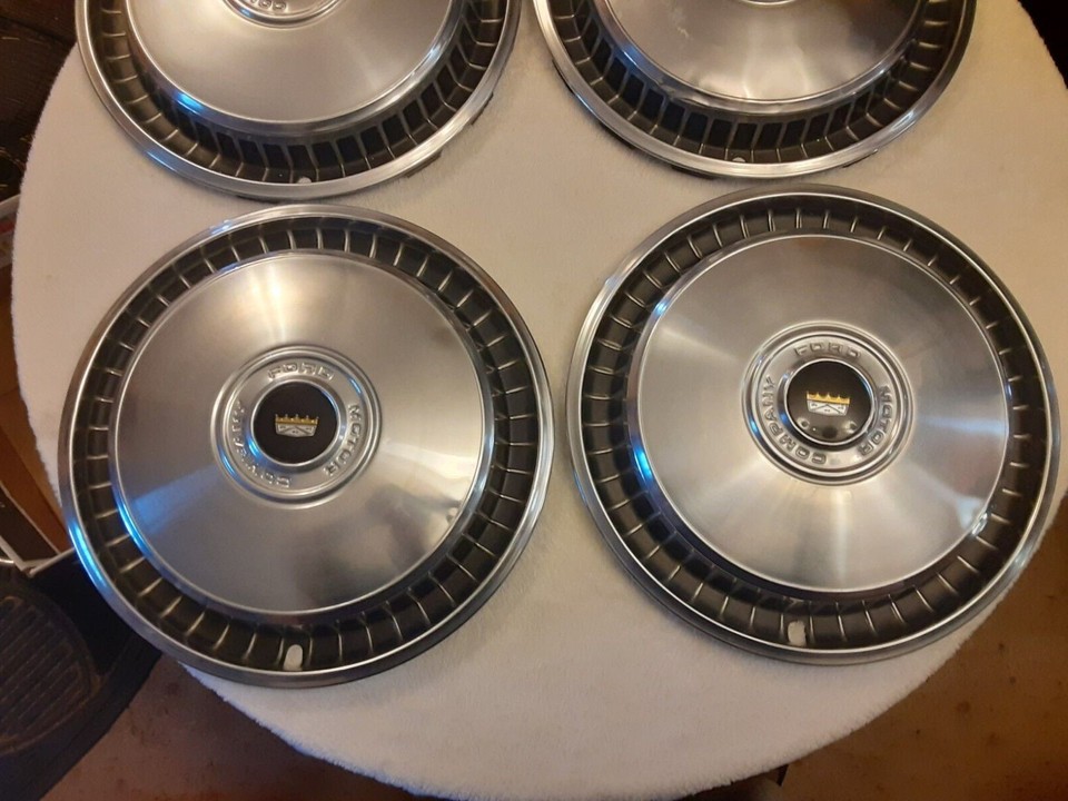 Set of 4) Vintage Ford Motor Company Vintage 15" Hubcaps | eBay